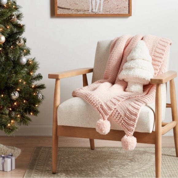 Threshold | Holiday | Nwt Target Threshold Faux Fur Christmas Tree ...